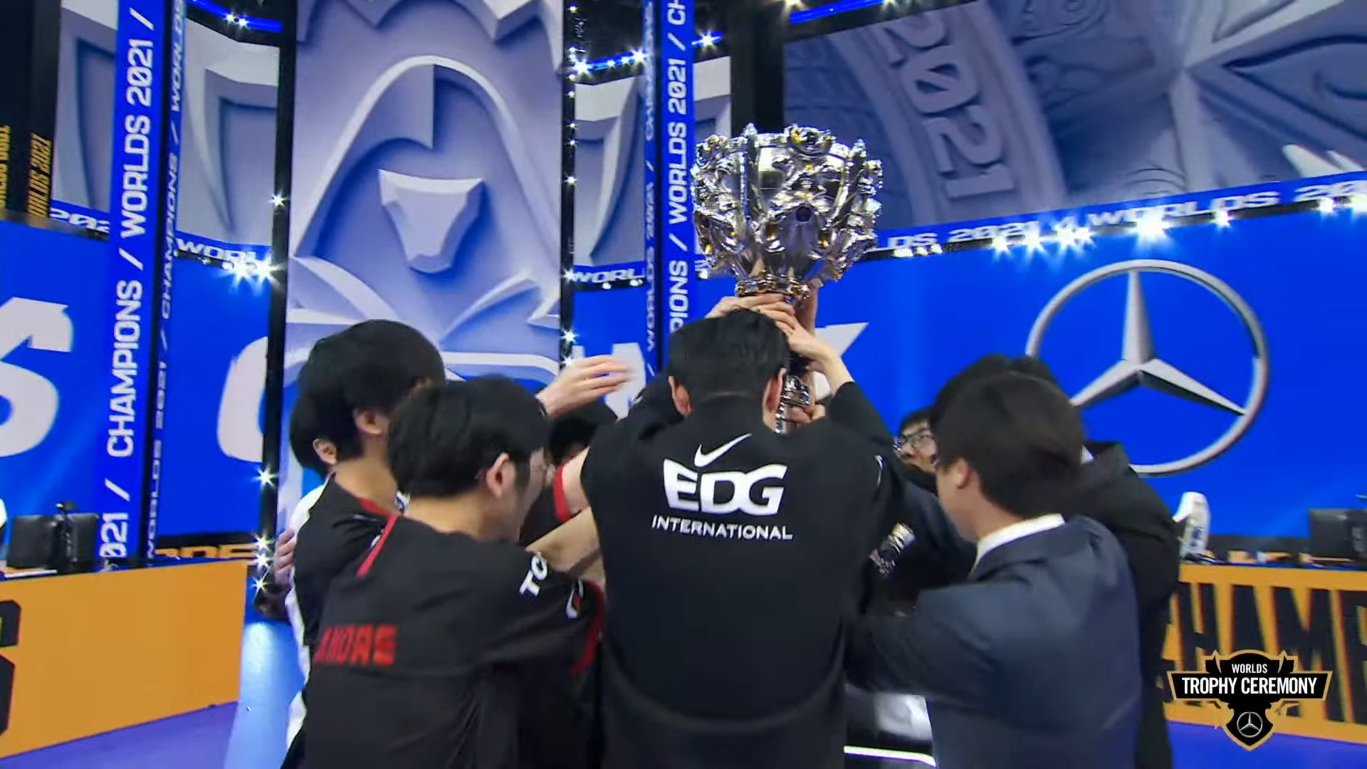 TGA大奖名单：《双人成行》年度最佳，《原神》手游最佳，海量新游来袭 | 游戏大观 | GameLook.com.cn