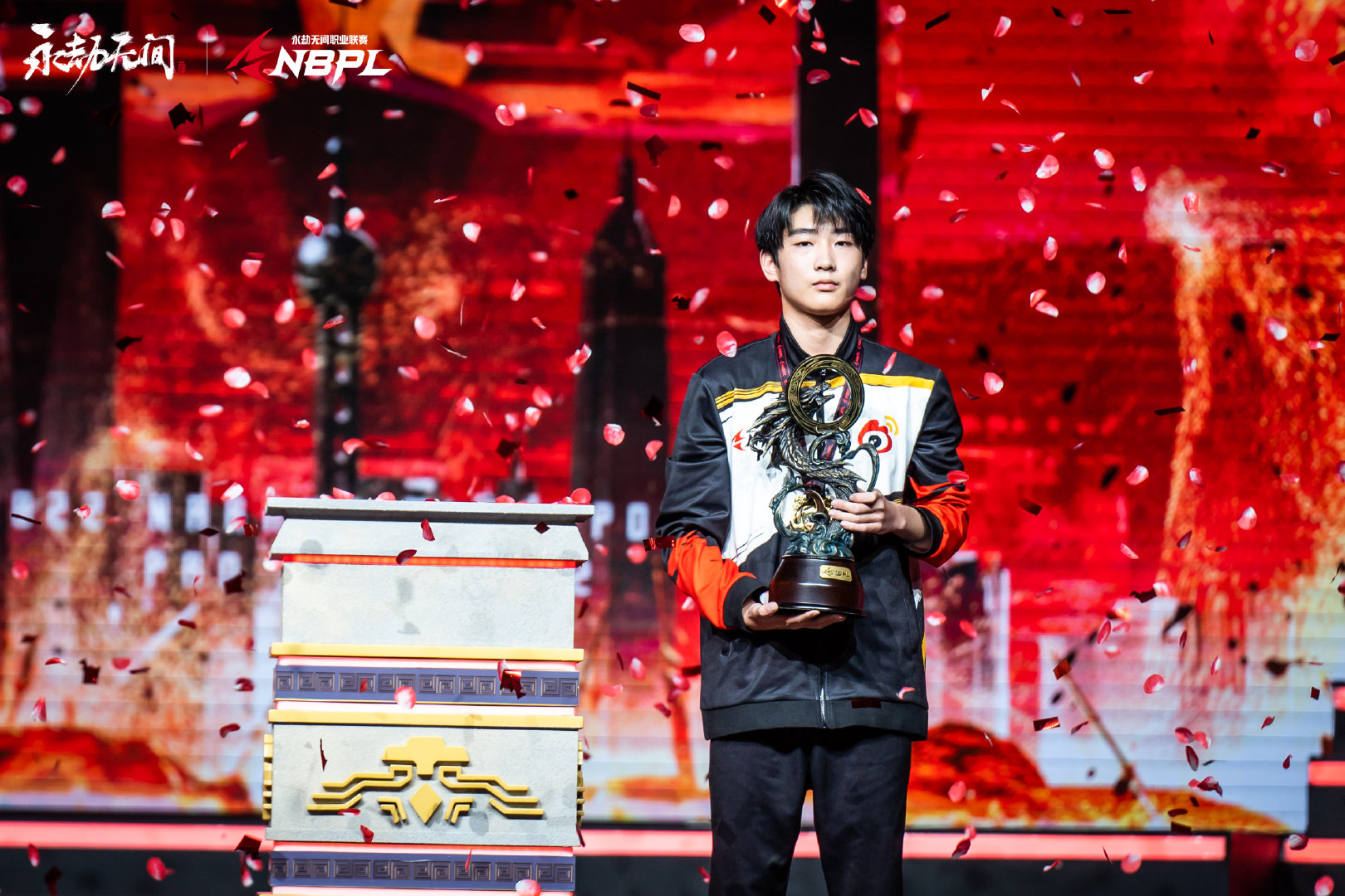 恭喜WBG.Spider（小蜘蛛）、GG战队夺得NBPL S2单、三排冠军！ | 游戏大观 | GameLook.com.cn